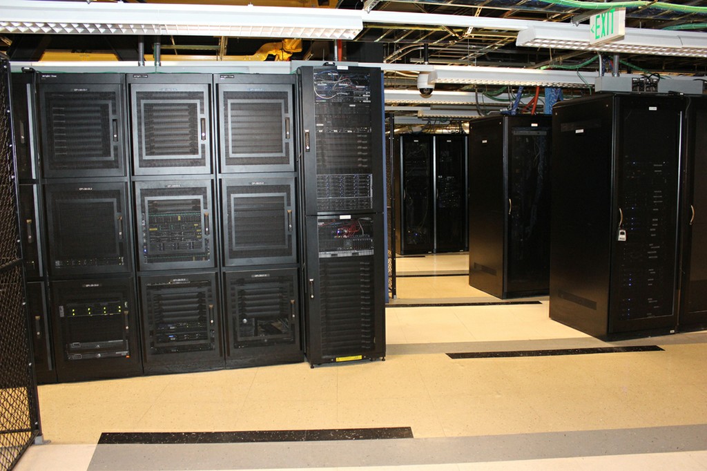Experience Cutting Edge Performance at our Oakland Data Center