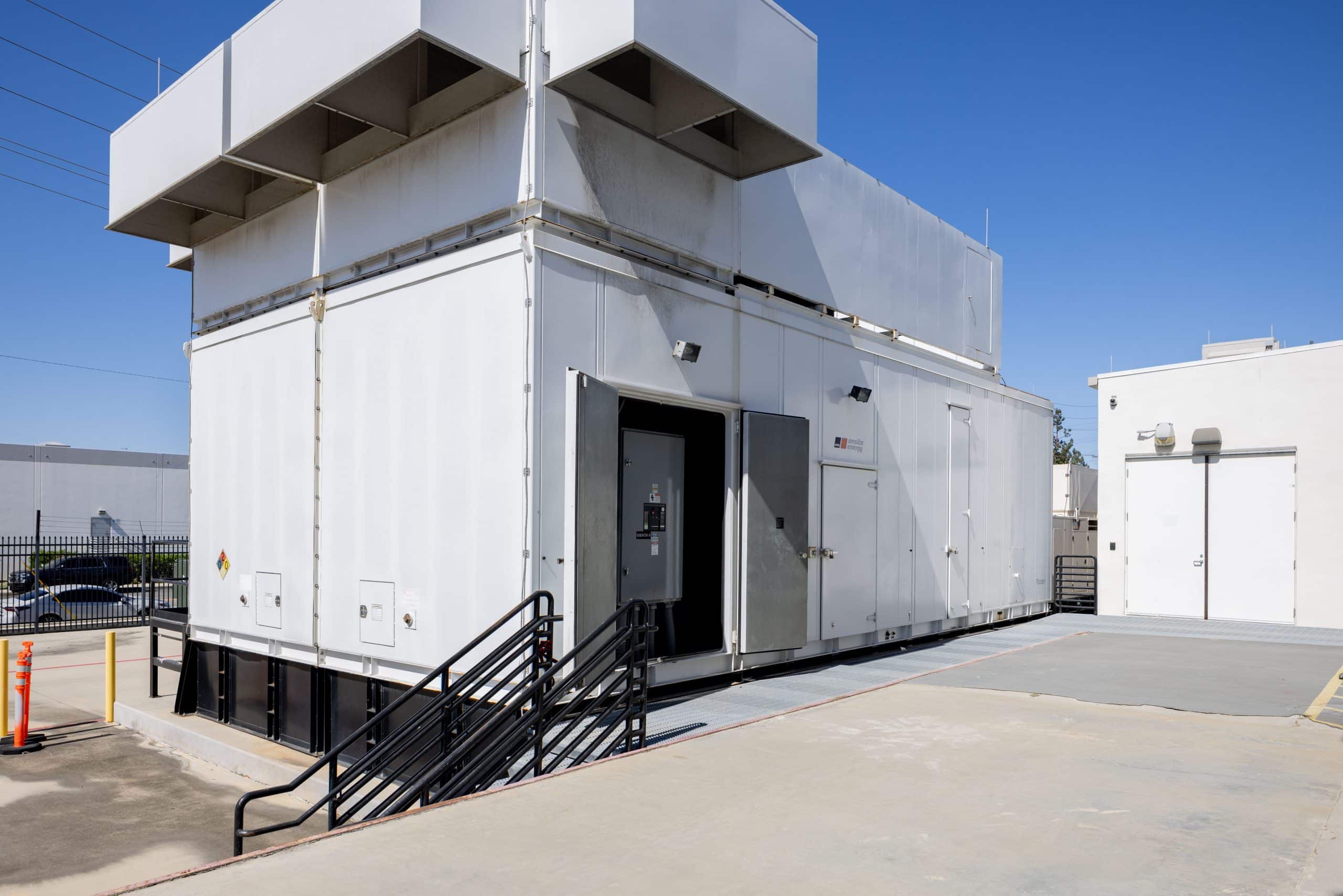 Redondo Beach Data Center (LAX14) - Evocative Data Centers