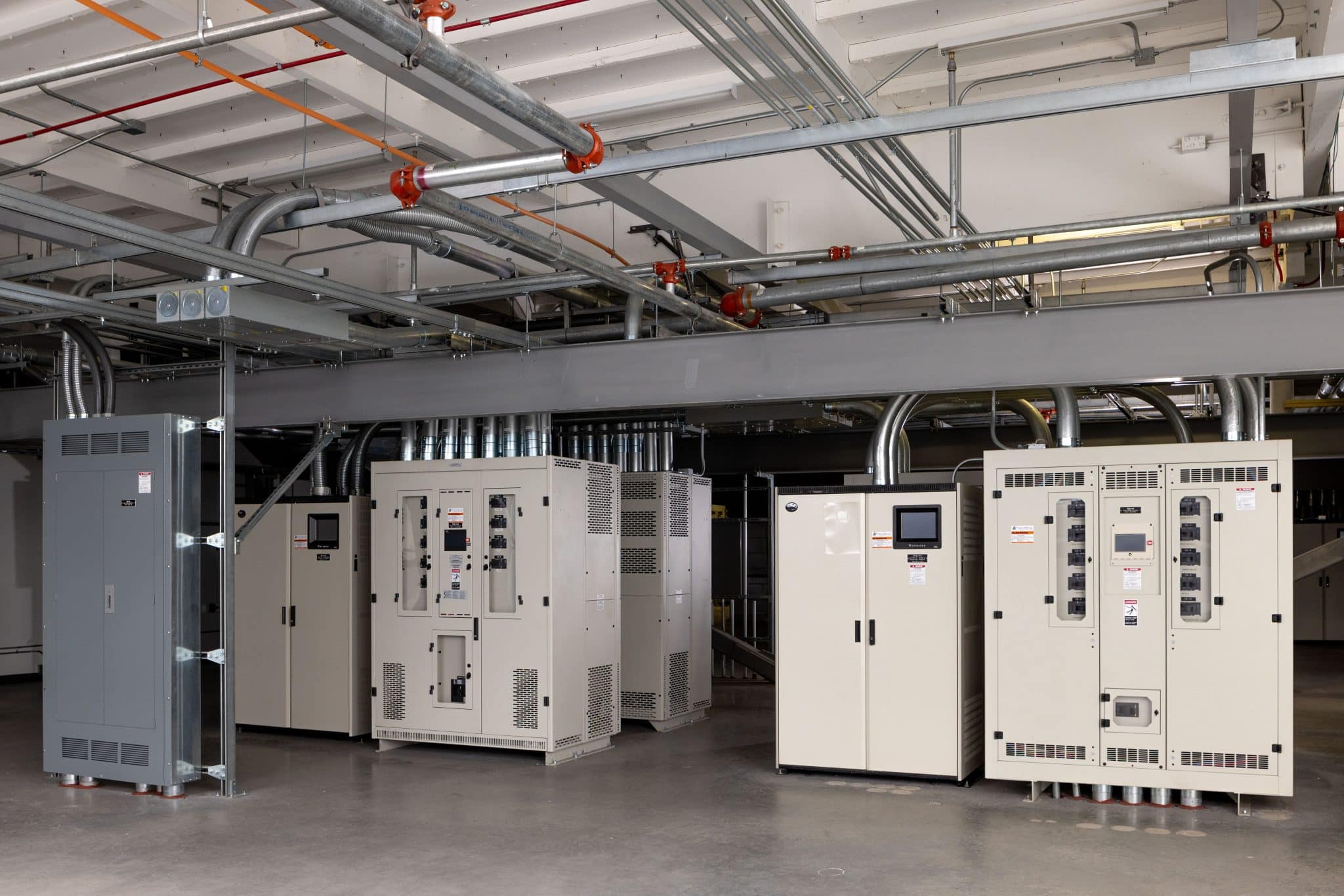 Redondo Beach Data Center (LAX14) - Evocative Data Centers