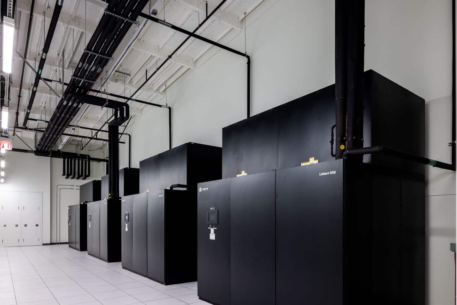Redondo Beach Data Center (LAX14) - Evocative Data Centers